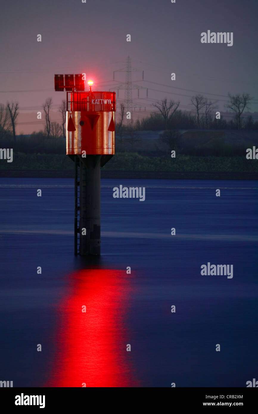 Red beacon at night, Kattwyk, Southern Elbe, Elbe River, Harbour ...