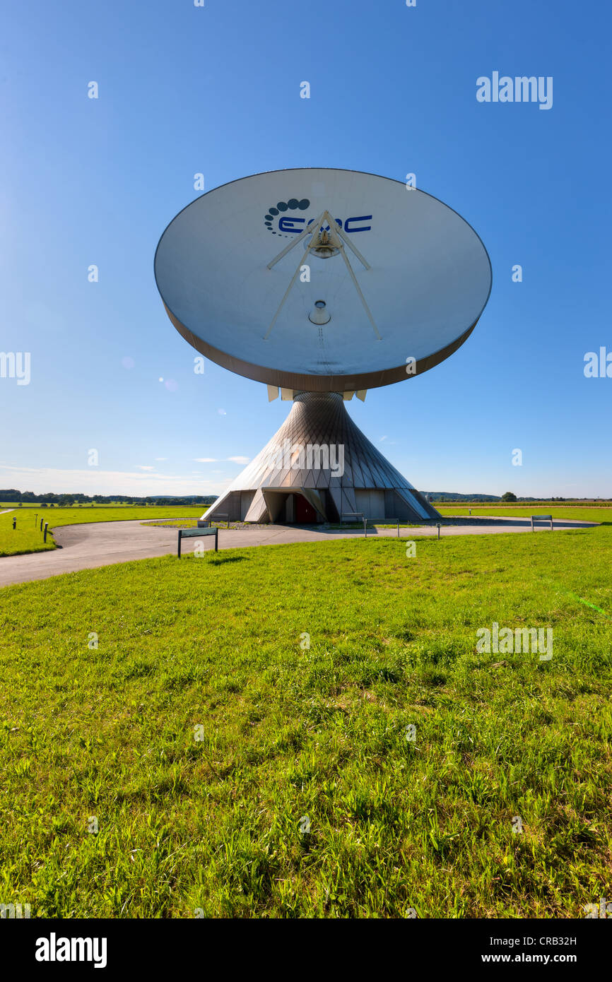 Satellite dish, Raisting Satellite Earth Station, ground station ...