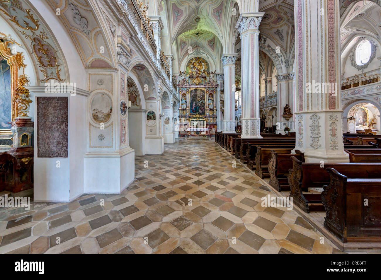 Holy cross church interior hi-res stock photography and images - Alamy