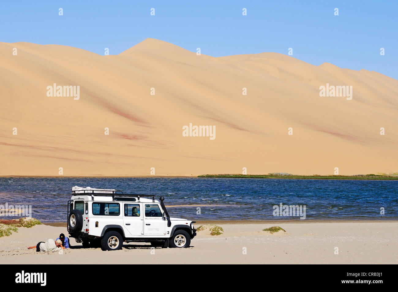 Landrover hi-res stock photography and images - Alamy