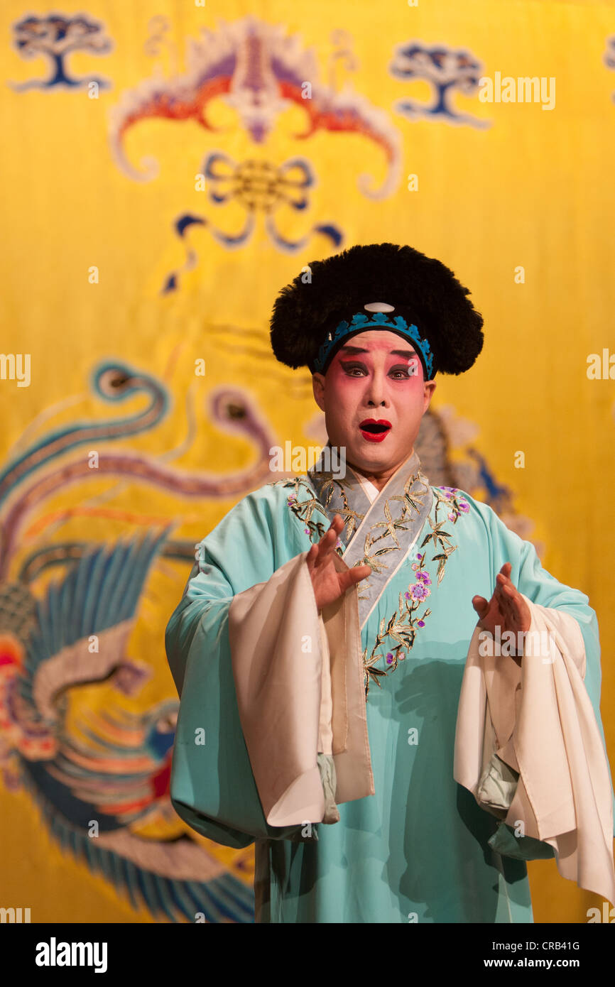 The Huguang Opera Theatre High Resolution Stock Photography and Images ...
