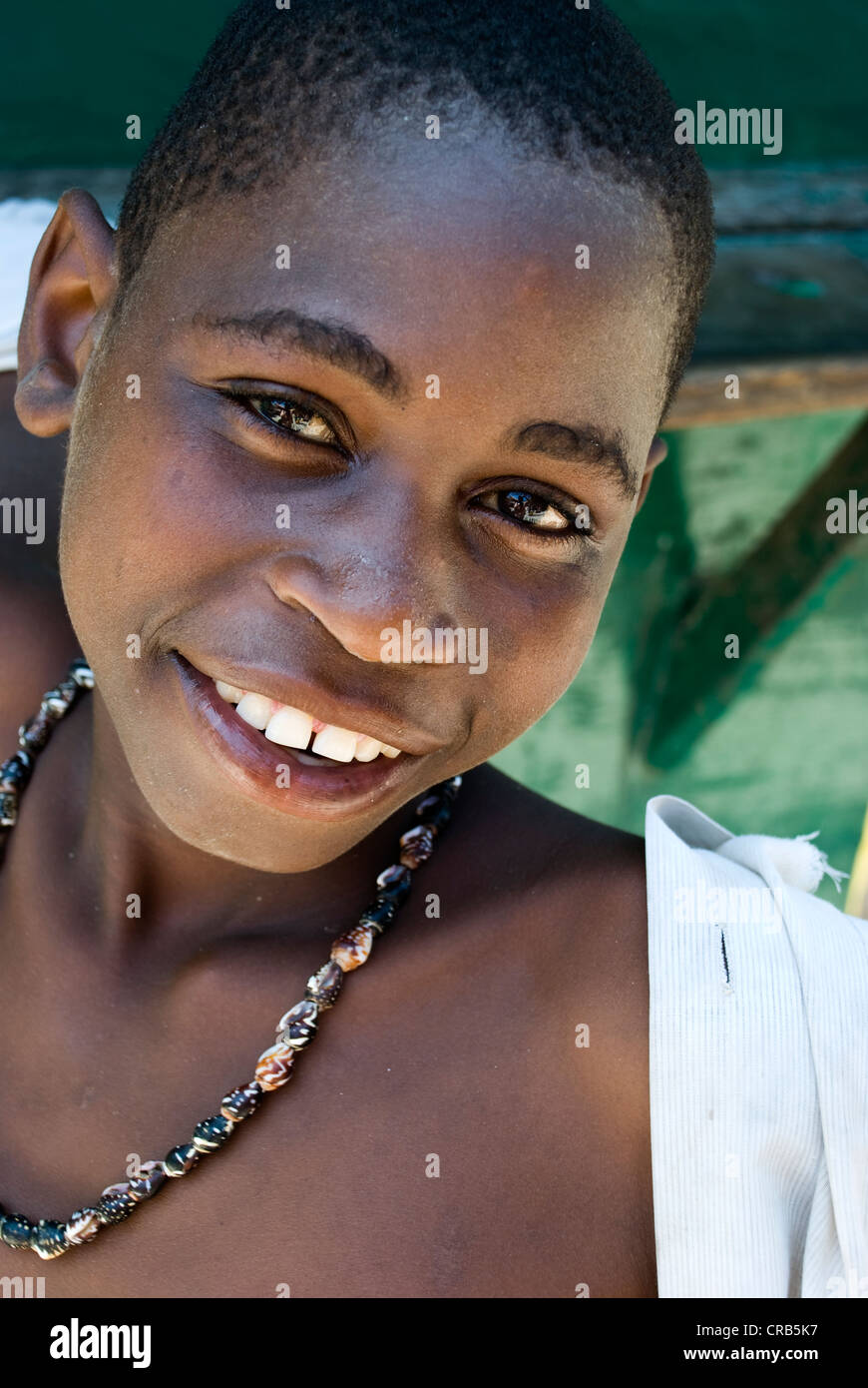 boy in market, ilha de mozambique Stock Photo - Alamy