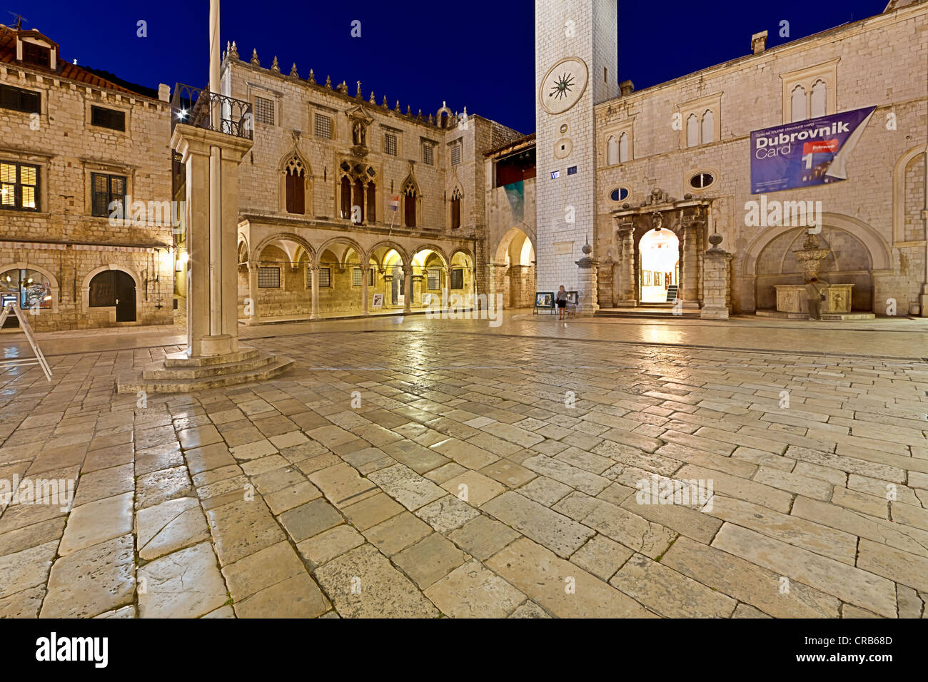 Square in the historic town centre of Dubrovnik, UNESCO World Heritage ...