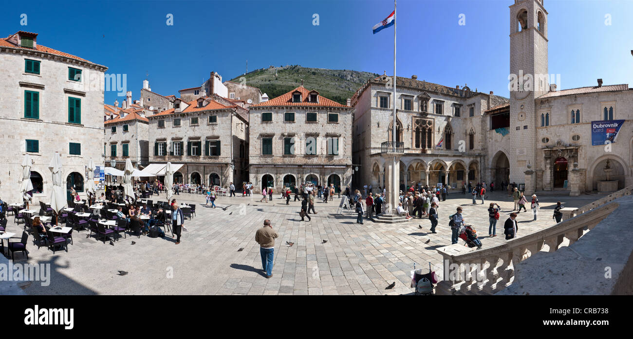 Luza Square, old town of Dubrovnik, UNESCO World Heritage Site, central ...
