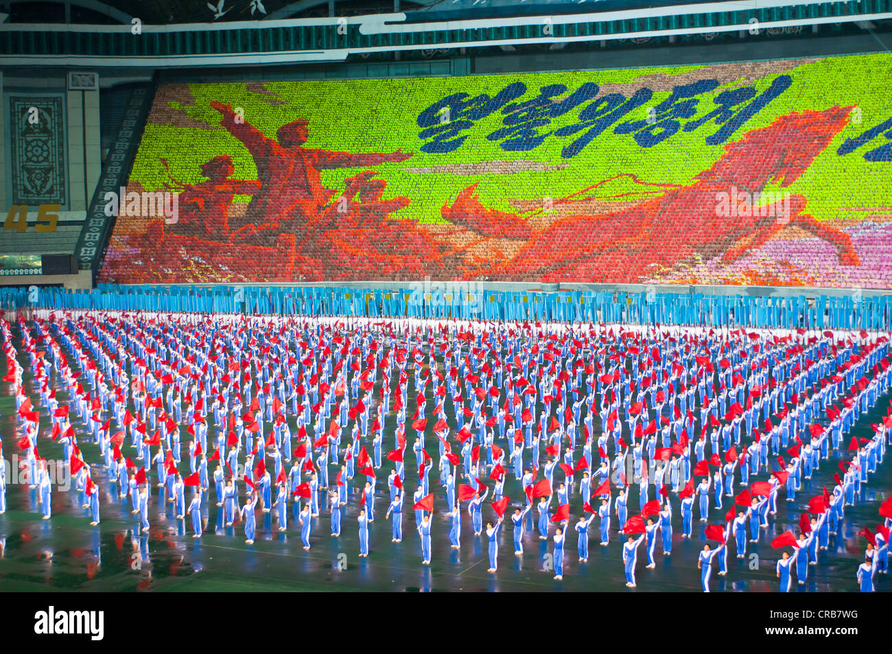 Dancers and acrobats at the Arirang Festival, the North Korean Grand ...