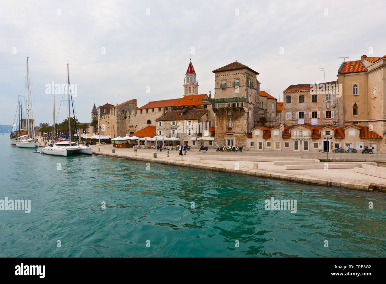 Riva promenade and Palazzo, historic town centre, UNESCO World Heritage ...
