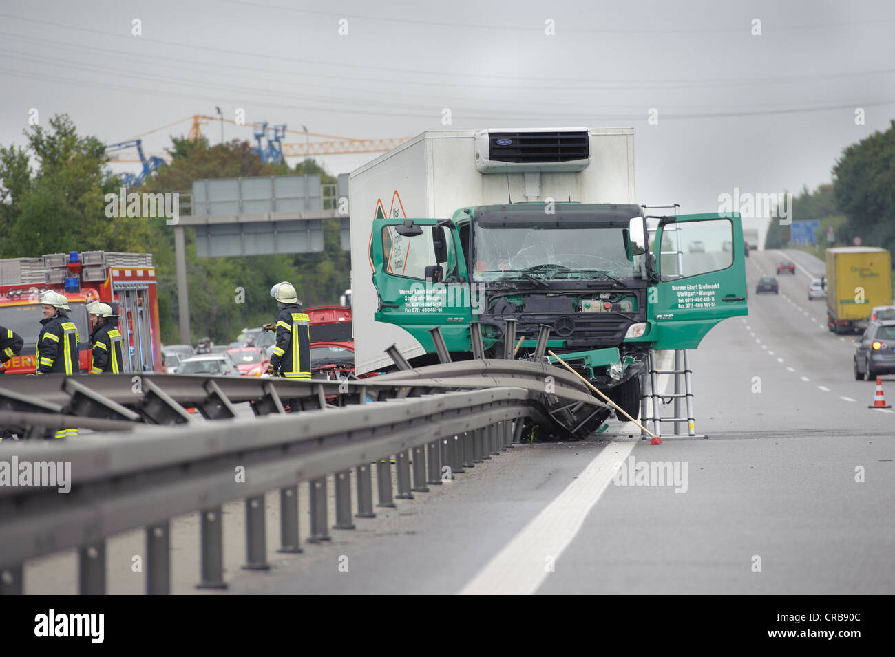 A 7.5 ton truck is stuck on the central reservation on the Autobahn A81 ...
