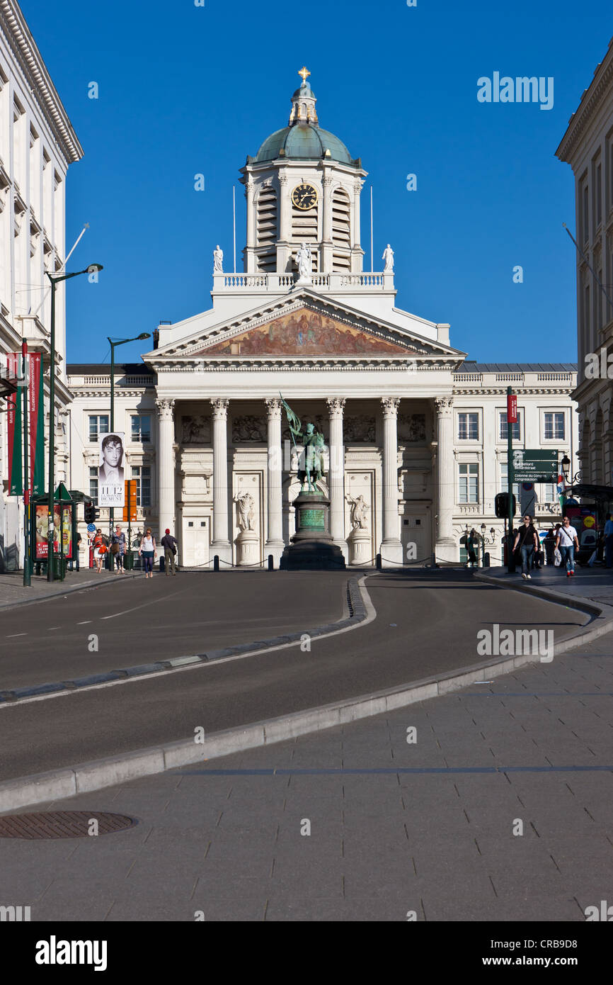 Statue of godefroid de bouillon hi-res stock photography and images - Alamy