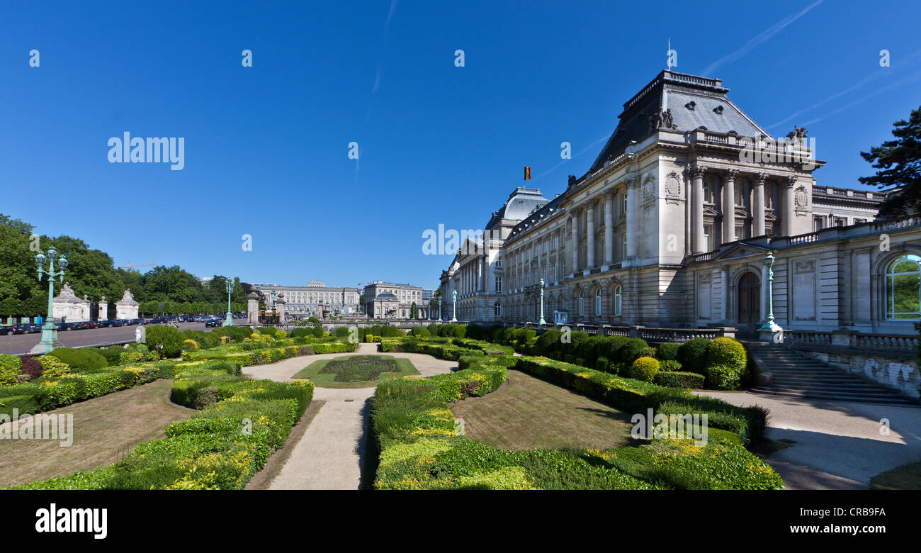 Koninklijk palais hi-res stock photography and images - Alamy