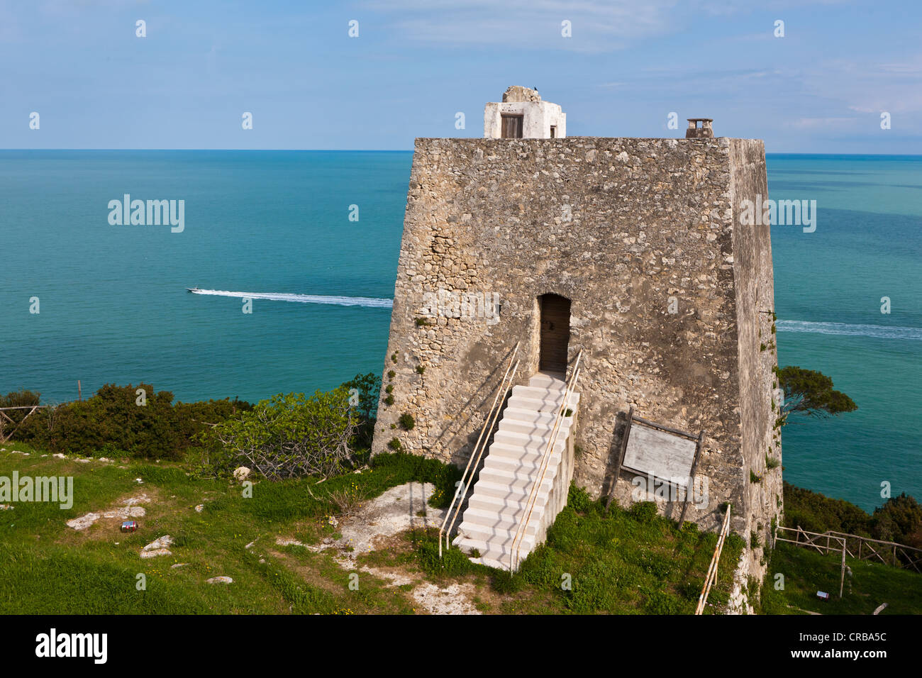Torre di Monte Pucci, Saracen signal tower, watchtower, Gargano, Foggia ...