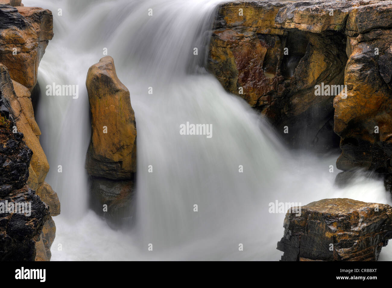 Sunwapta falls canada hi-res stock photography and images - Alamy