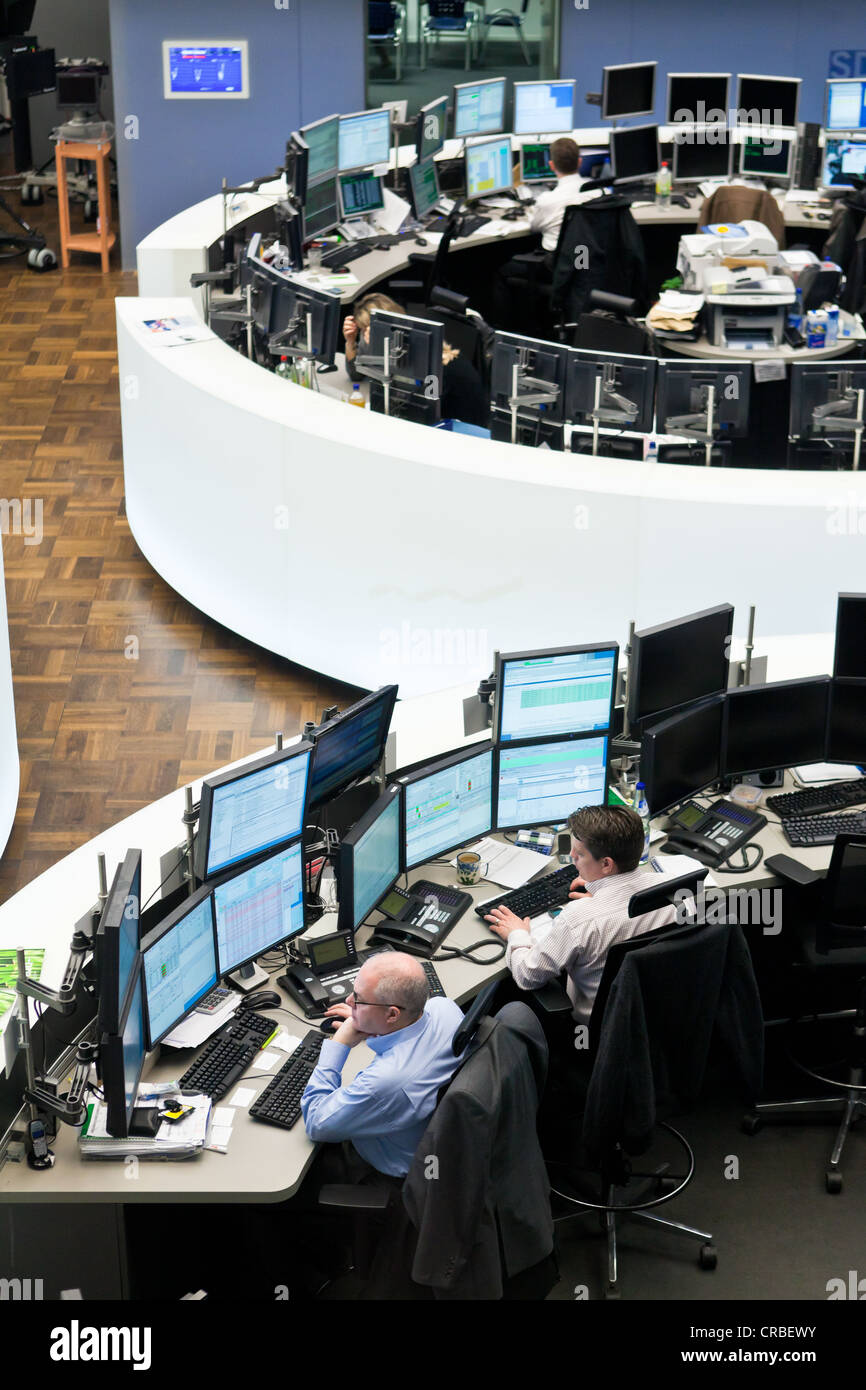 Trading hall of frankfurt hi-res stock photography and images - Alamy