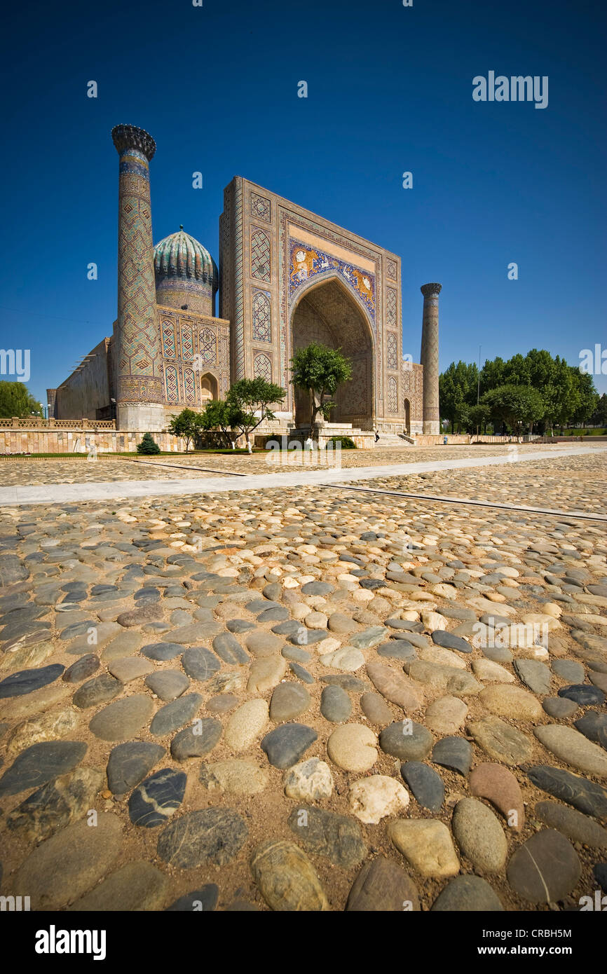 Shir dor madrasah hi-res stock photography and images - Alamy