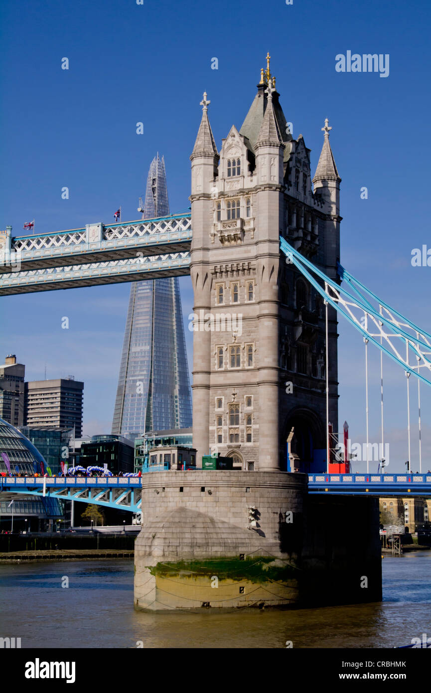 The shard and tower bridge hi-res stock photography and images - Alamy