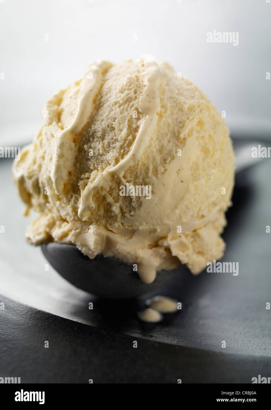Close up of scoop of ice cream Stock Photo - Alamy