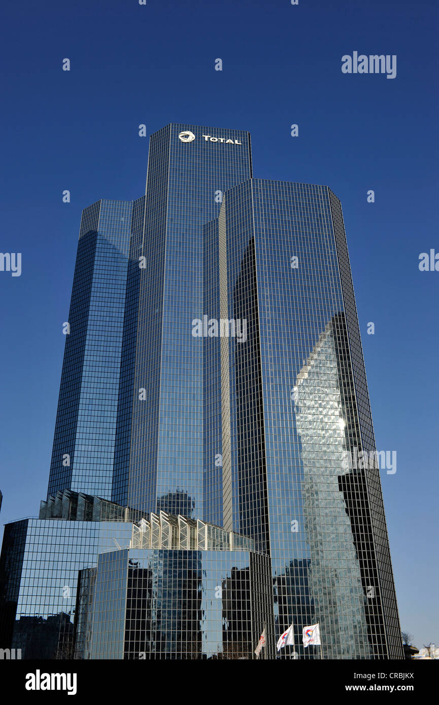 Skyscraper, Tour Total Fina Elf, La Défense, Paris, France, Europe ...