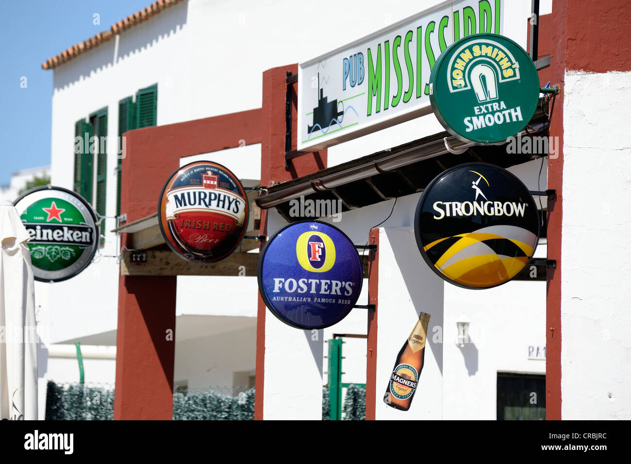 Heineken Beer Bar Pub Sign High Resolution Stock Photography and Images ...
