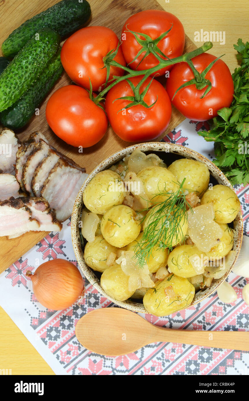 boiled potatoes and vegetables national Ukrainian food Stock Photo - Alamy