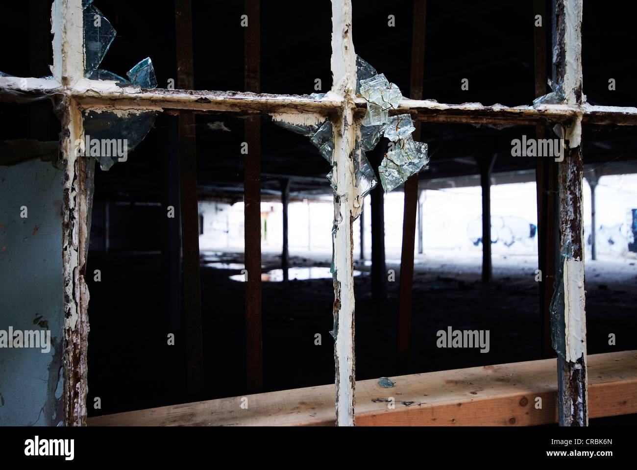 Broken factory windows in Leicester Stock Photo - Alamy