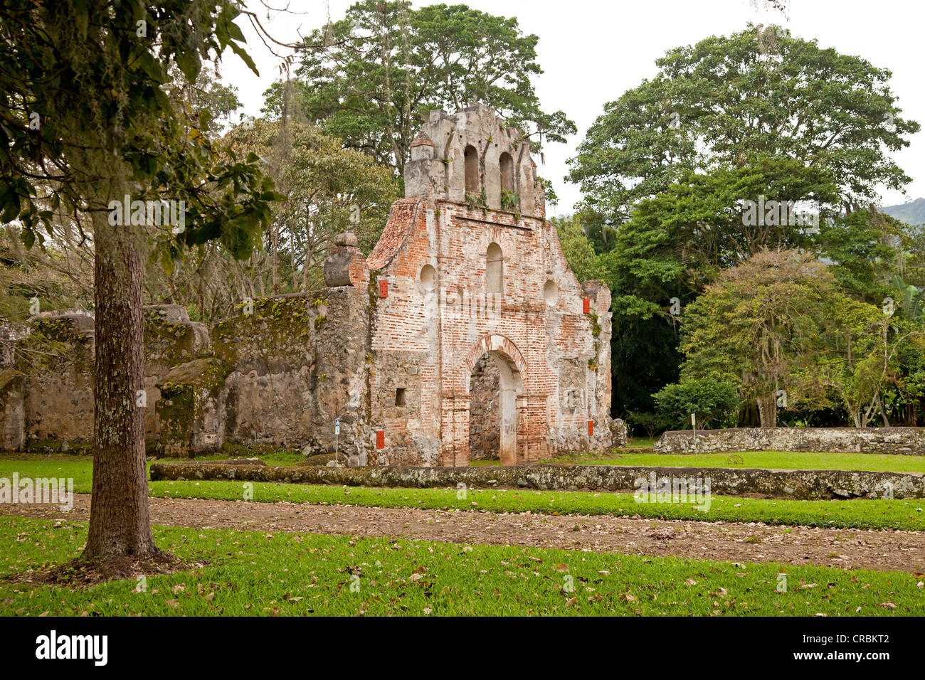 Ruins of the Church of Ujarras in the Orosi Valley, Costa Rica, Central ...