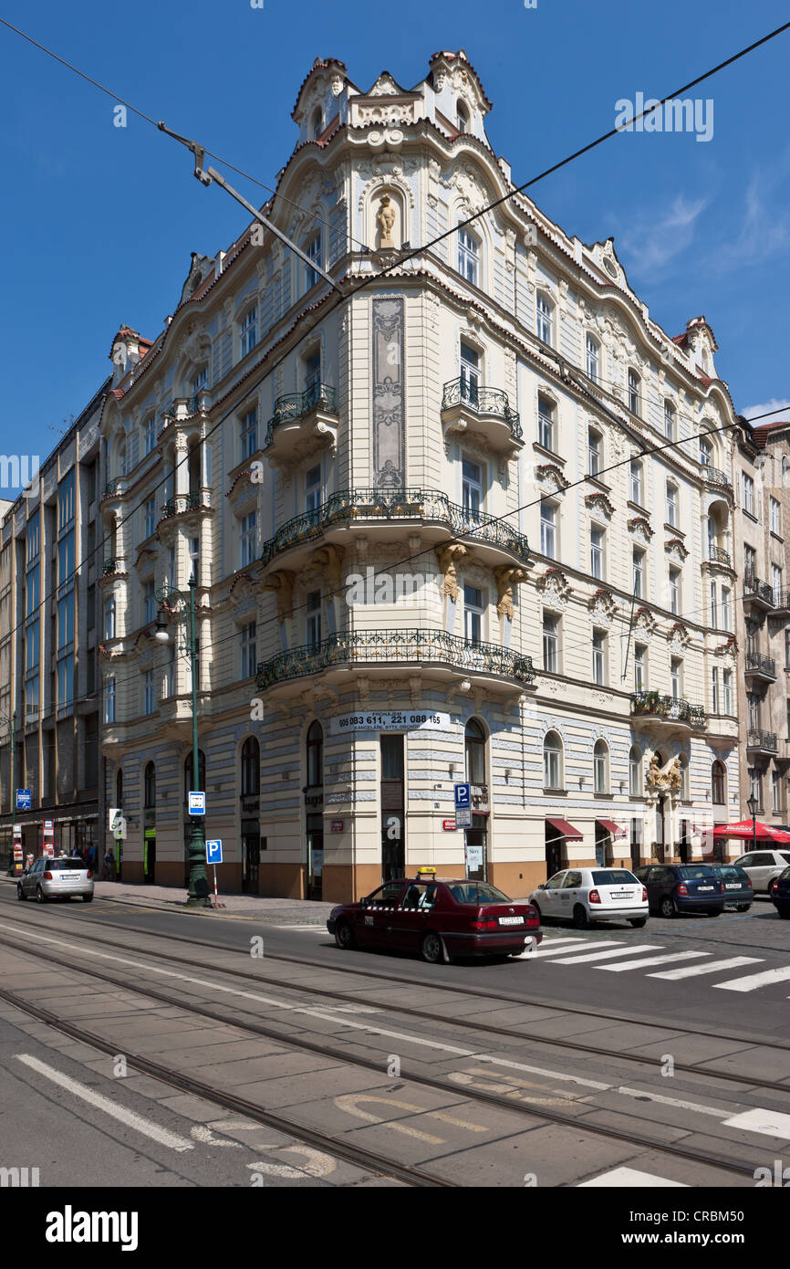 Magnificent old buildings hi-res stock photography and images - Alamy