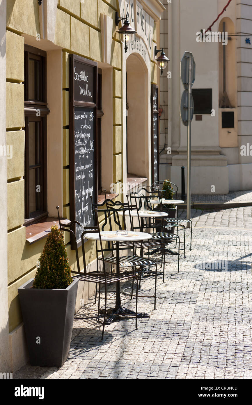 Outdoor cafe tables eastern europe hi-res stock photography and images ...
