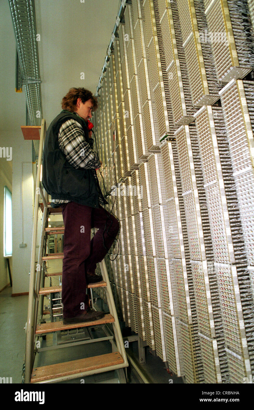 Telecommunications exchange hi-res stock photography and images - Alamy