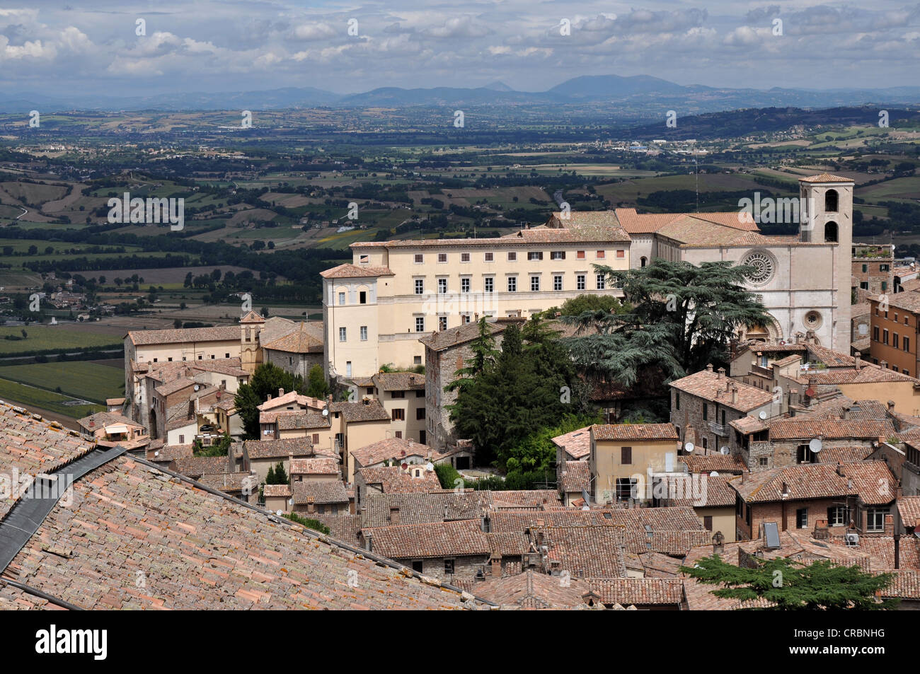 cathedral aerial view, Todi Stock Photo - Alamy