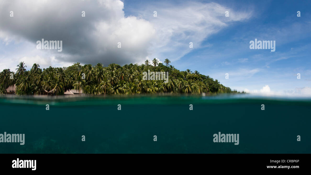 Daytime marine tropical scene in hi-res stock photography and images ...