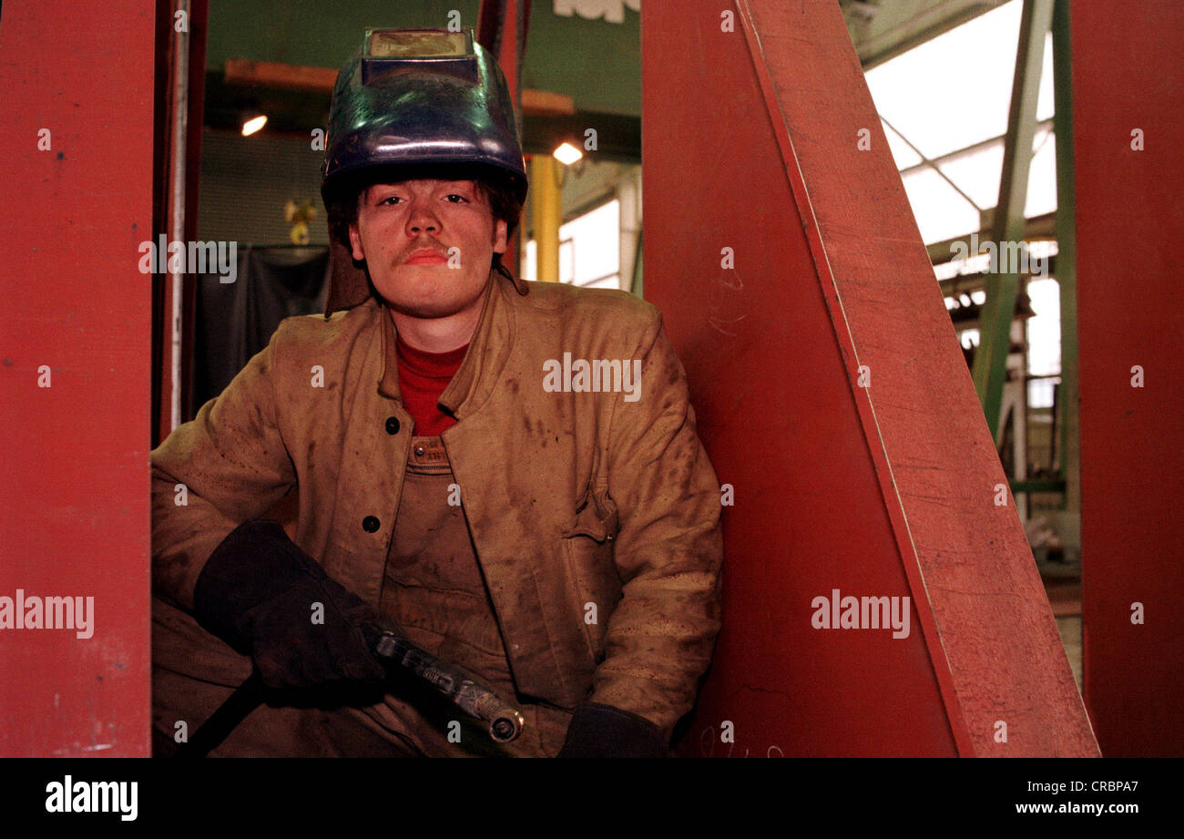 Portrait of a welder to a shipyard in Bremerhaven Stock Photo - Alamy