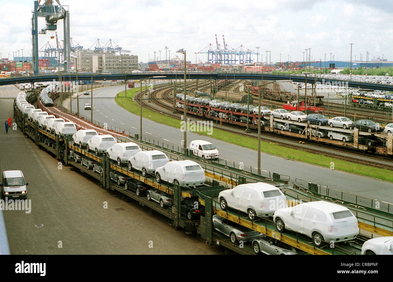 Freight train of the db with cars hi-res stock photography and images ...