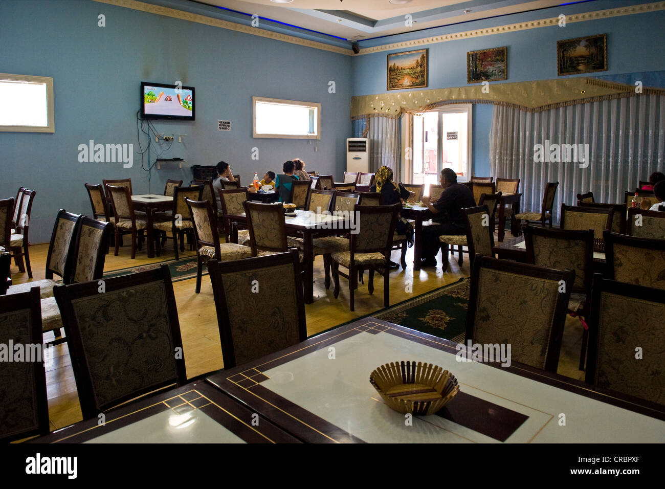 Uzbekistan restaurant hi-res stock photography and images - Alamy