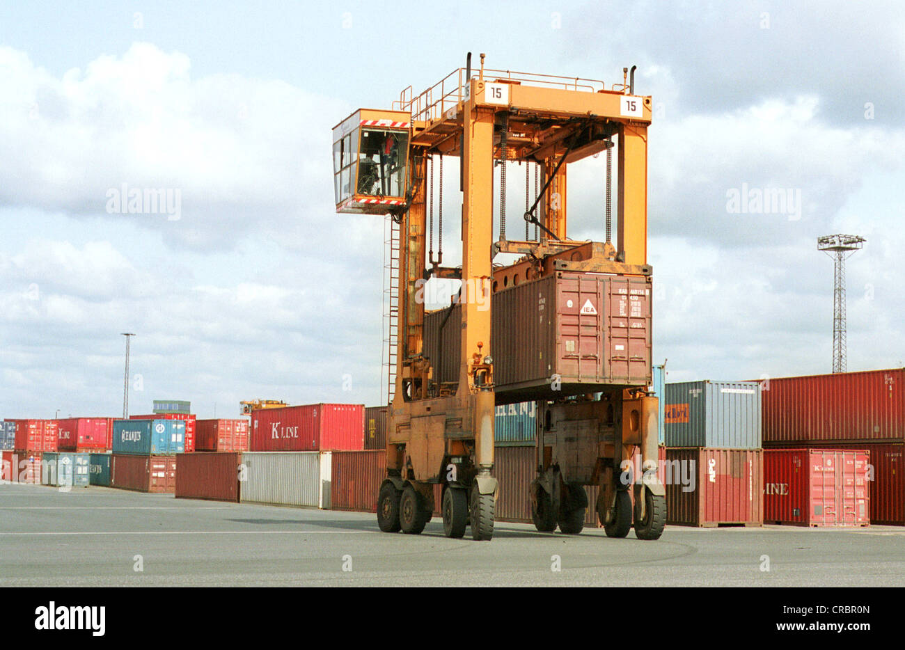 Straddle carriers in Bremerhaven container terminal Stock Photo - Alamy