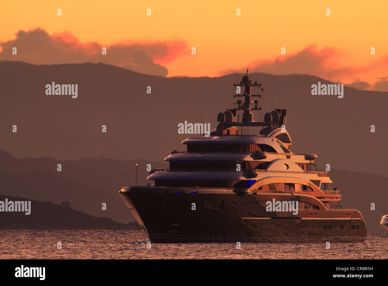 Motoryacht "Serene", 133.9m, built in 2011 by yacht builder Fincantieri ...