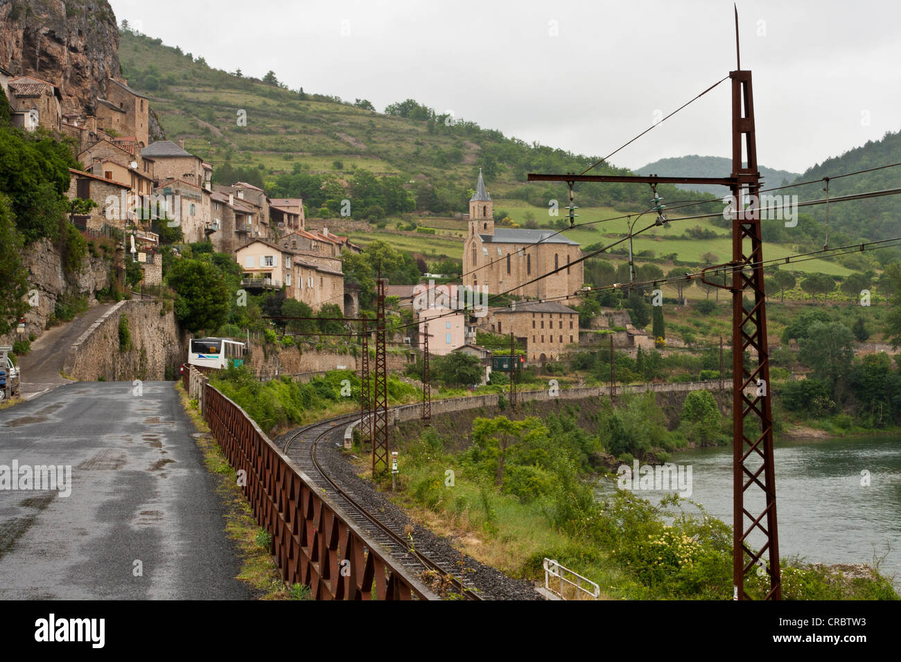 France french hillside river hi-res stock photography and images - Alamy