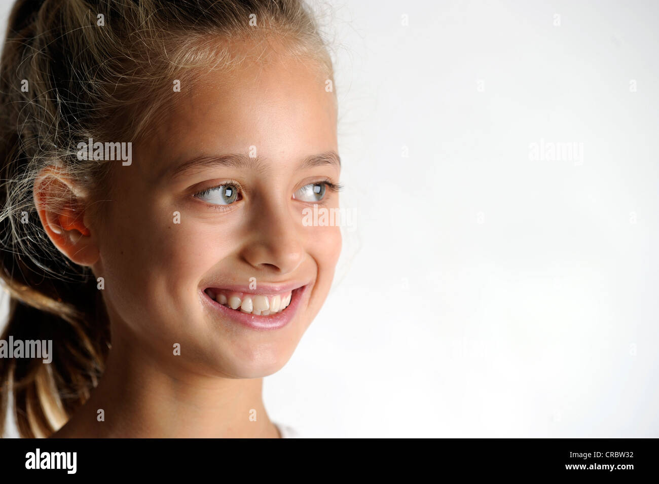 Girl smiling, portrait Stock Photo - Alamy