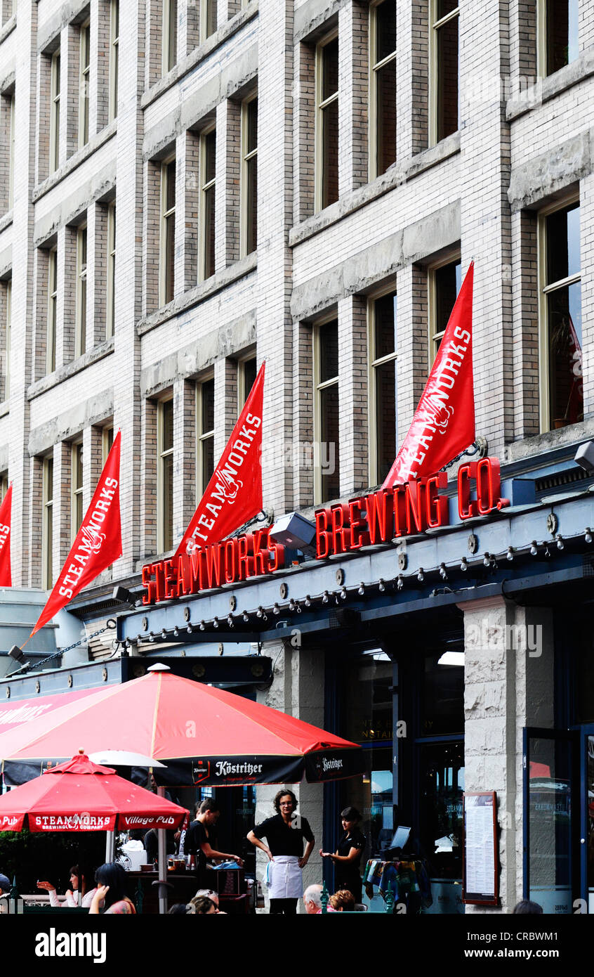 Vancouver bar hi-res stock photography and images - Alamy