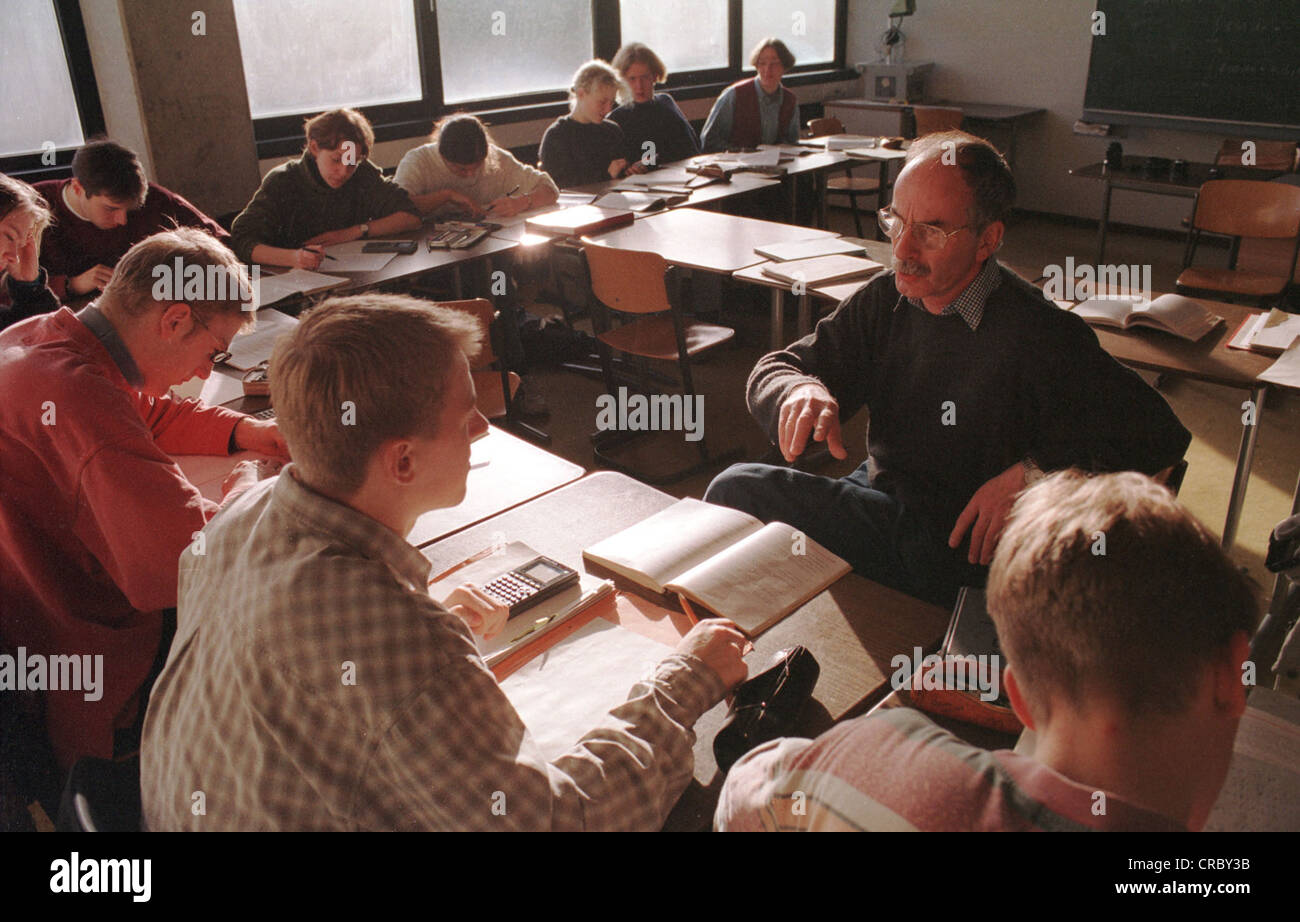Upper class education hi-res stock photography and images - Alamy