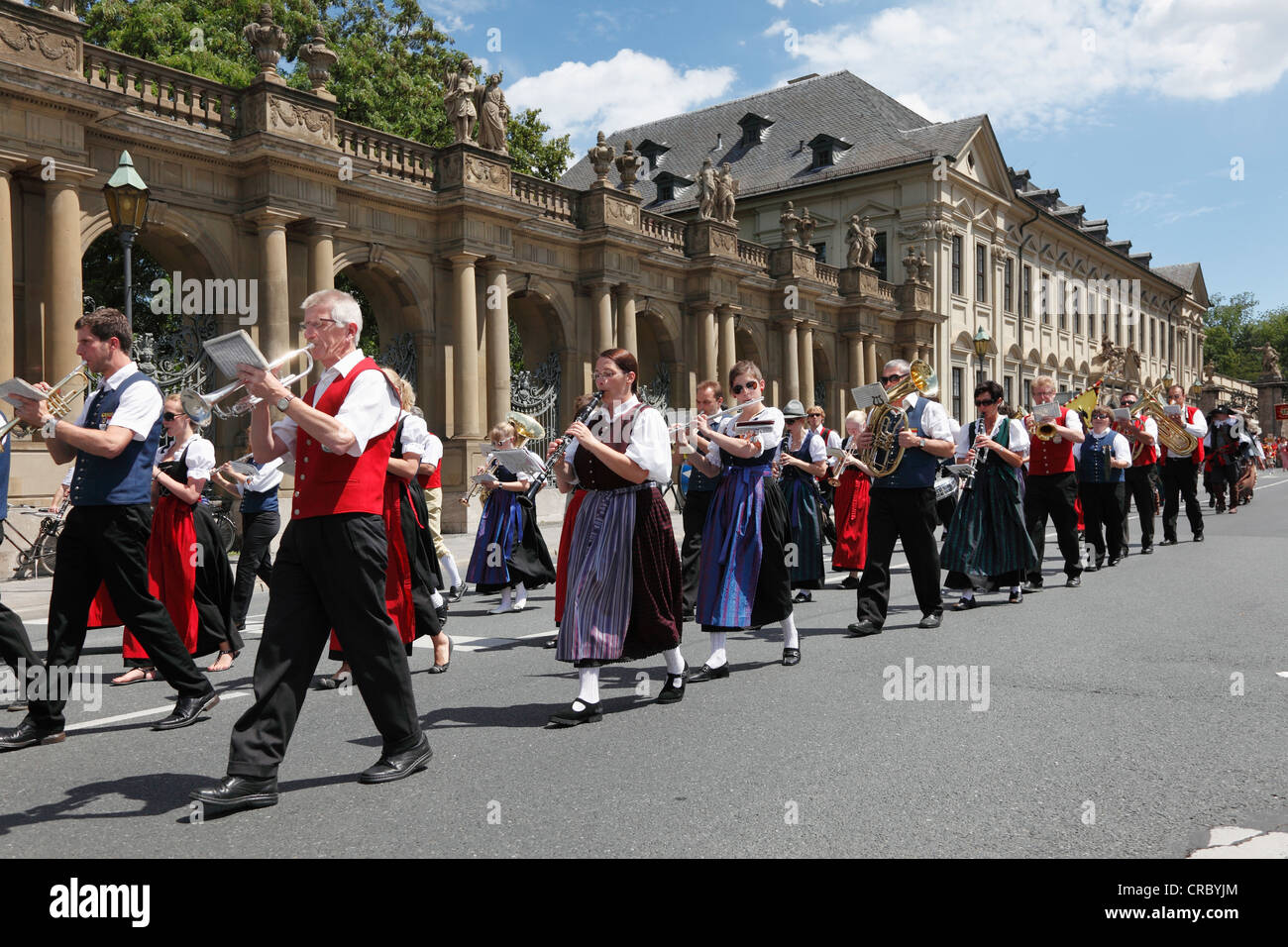 Parade in traditional costume during the Kiliani Festival, Wuerzburg ...