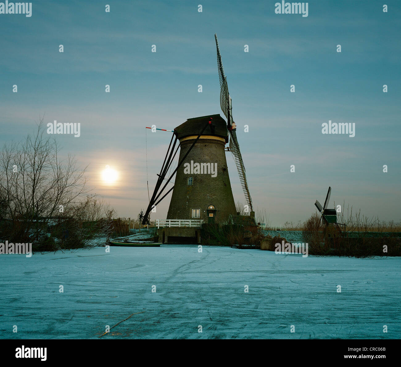 Dutch countryside white windmill hi-res stock photography and images ...