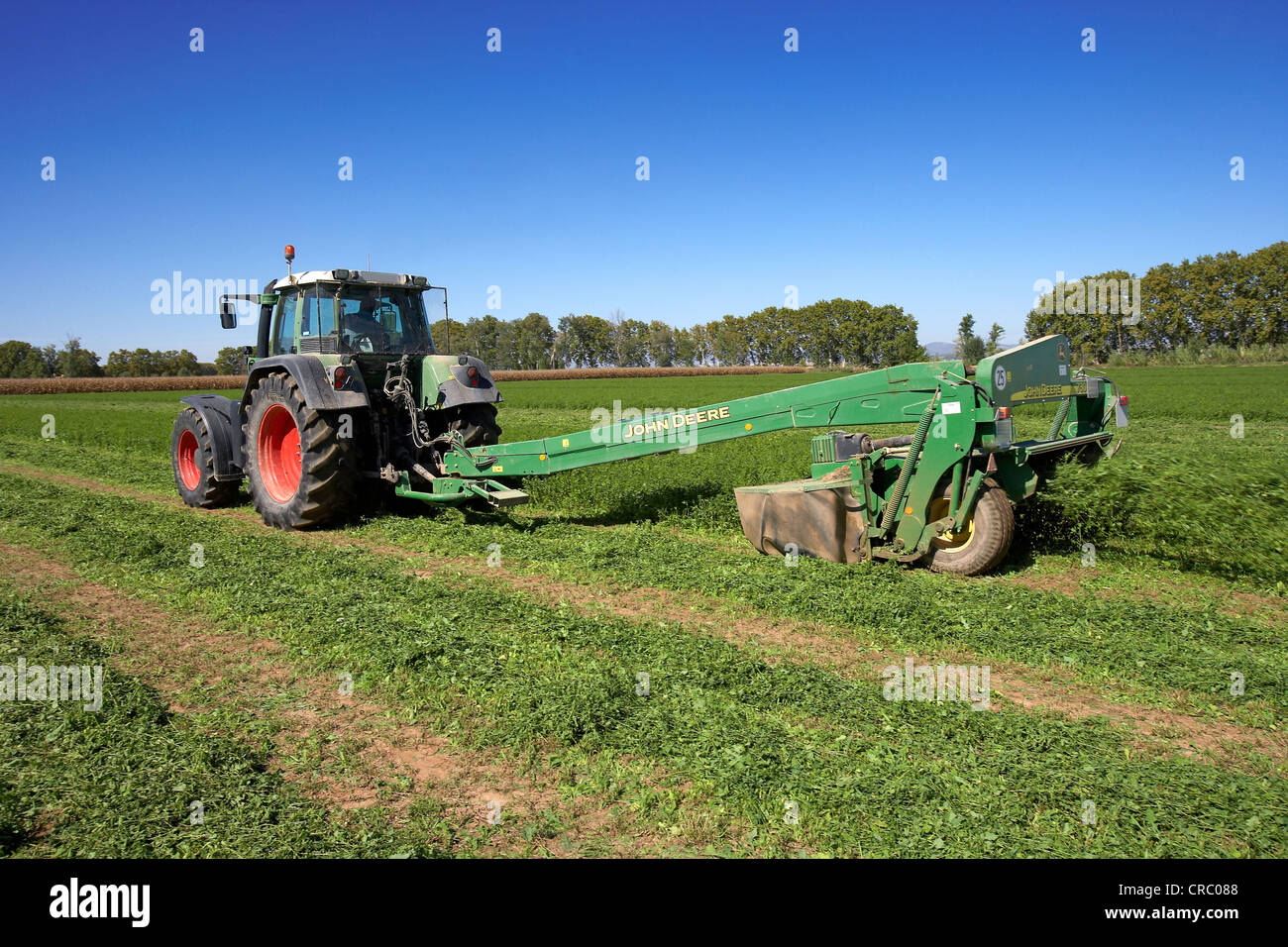 Reaping machines hi-res stock photography and images - Alamy