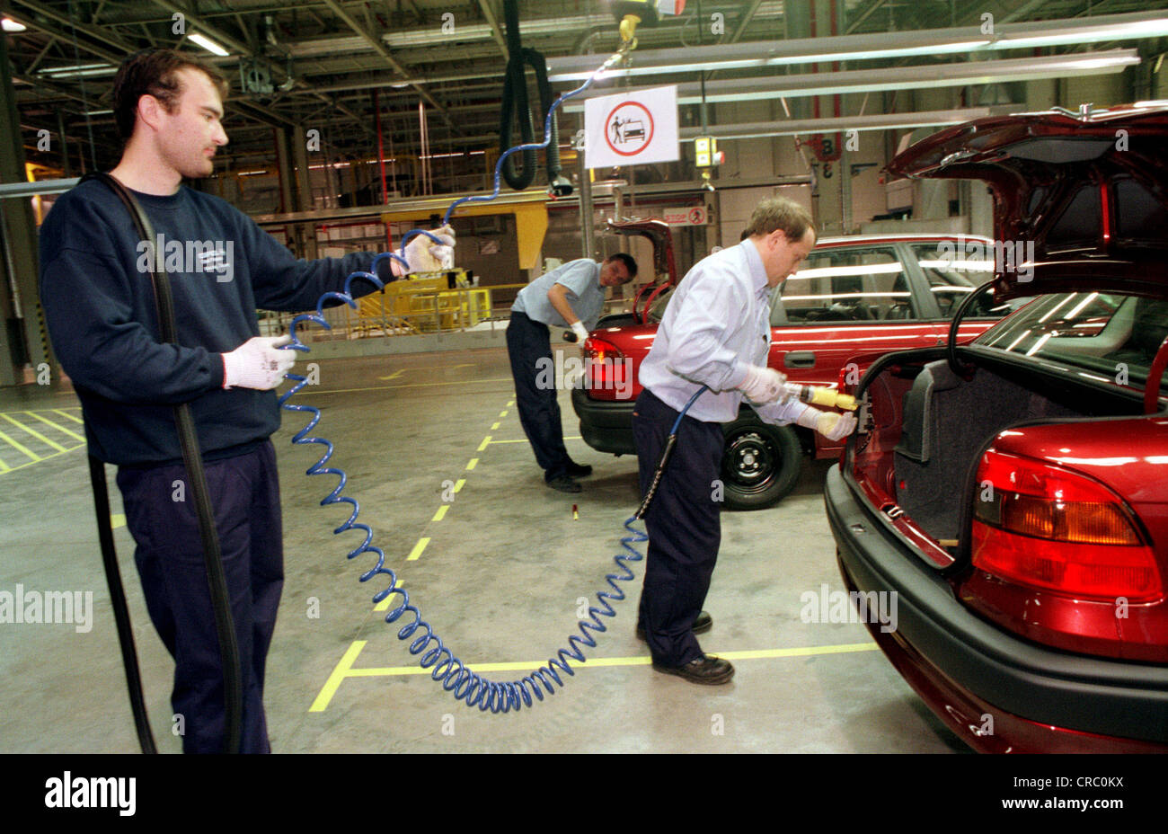 Production of the Opel Astra Classic Polska SA in Gliwice, Poland Stock ...