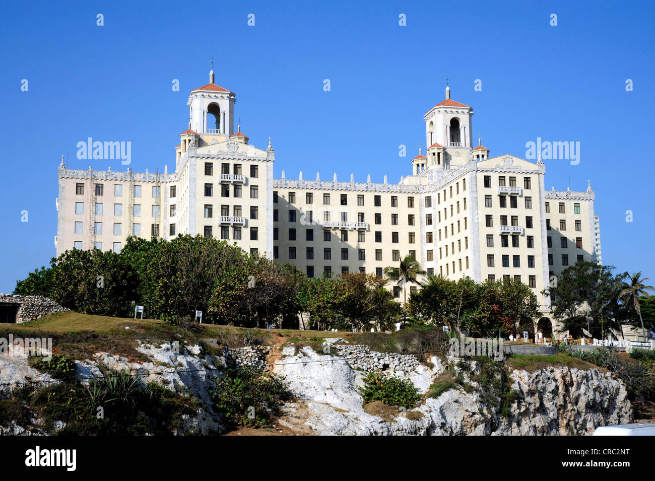 Hotel Nacional on the Malecon sea wall, La Rampa, city centre of Havana ...