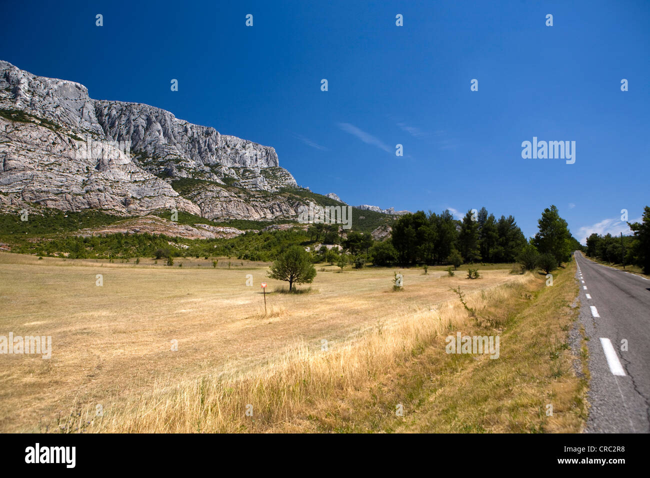 Sainte Victoire mountain, Cezanne Aix en Provence, France Stock Photo ...