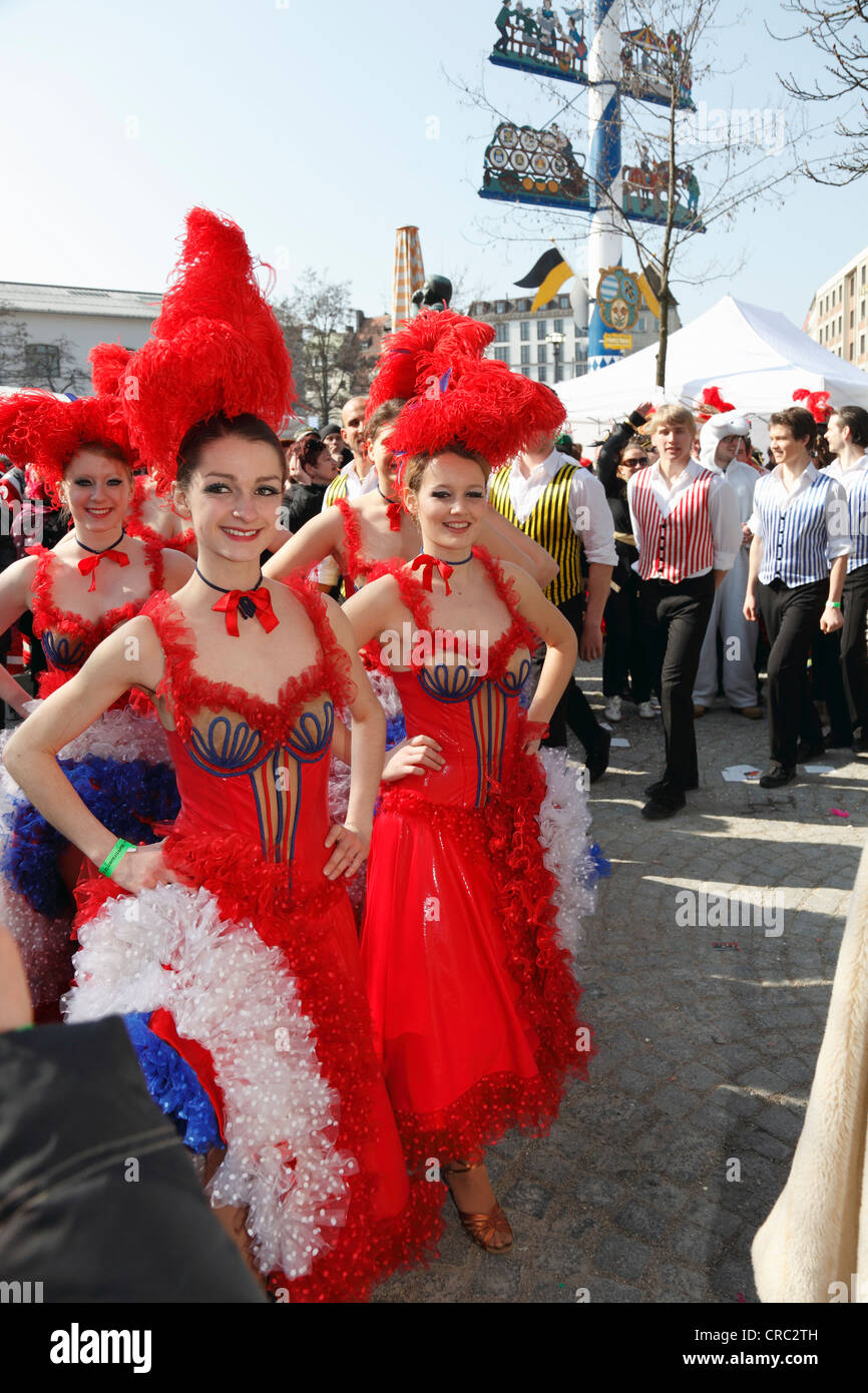 Royal guard hi-res stock photography and images - Alamy