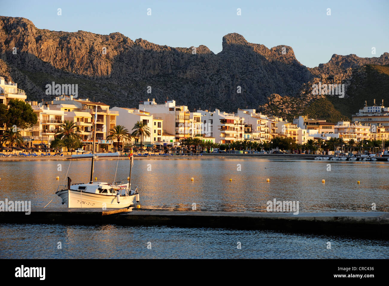 Boat in the bay, mountains at back, Puerto de Pollensa, Port de ...