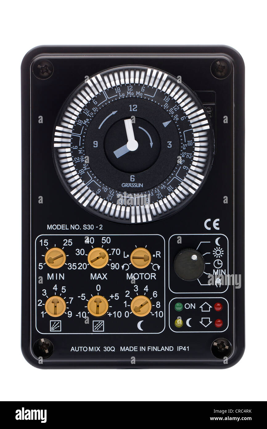 Electronic temperature control for hydronic radiator and floor heating ...