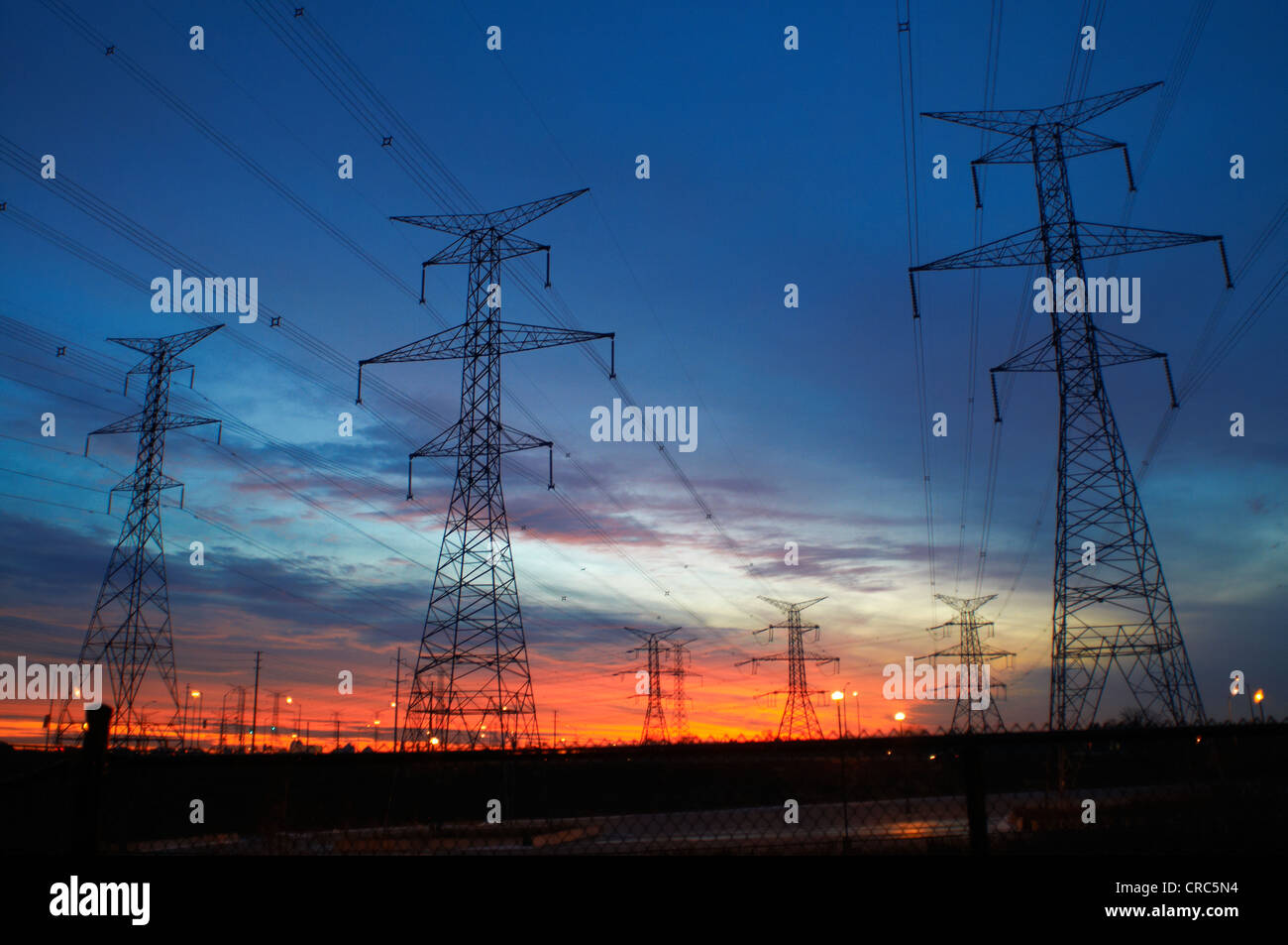 Power lines at night hi-res stock photography and images - Alamy