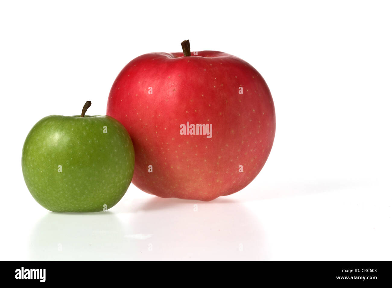 Texture red apple peel hi-res stock photography and images - Alamy