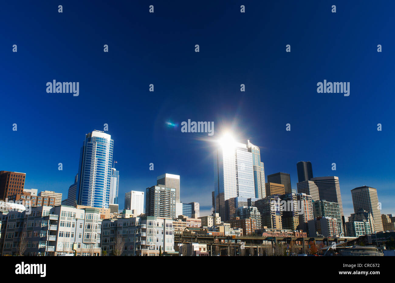 Seattle city skyline against blue sky Stock Photo - Alamy